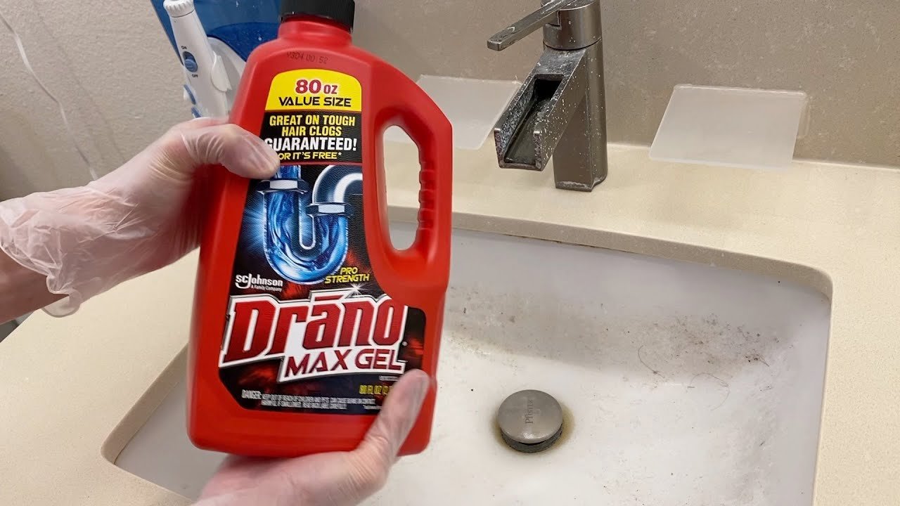 How Much Drano to Use in Bathtub: Expert Tips for Safe Usage