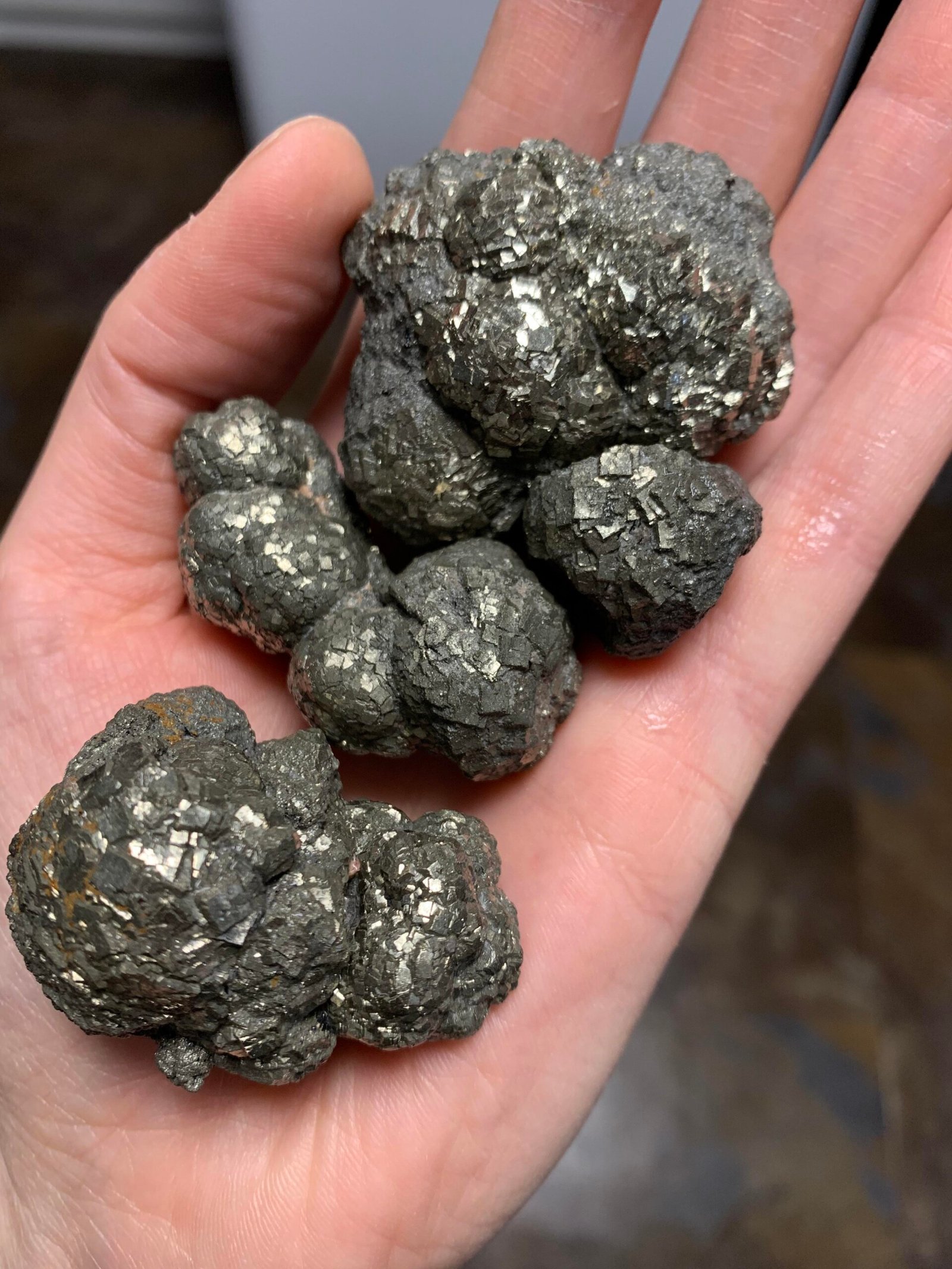 How to Clean Iron Pyrite: Expert Tips for Shiny Results