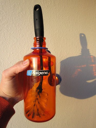 How to Clean Nalgene Narrow Mouth: Easy Step-by-Step Guide